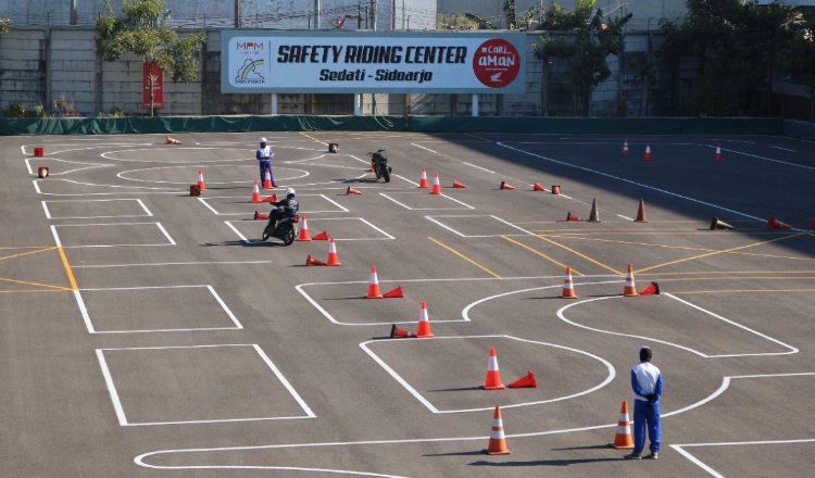 Training Safety Riding Course - Bandung Training